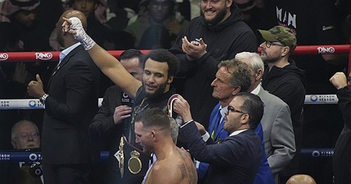 Saudi Arabia Boxing Itauma McKean