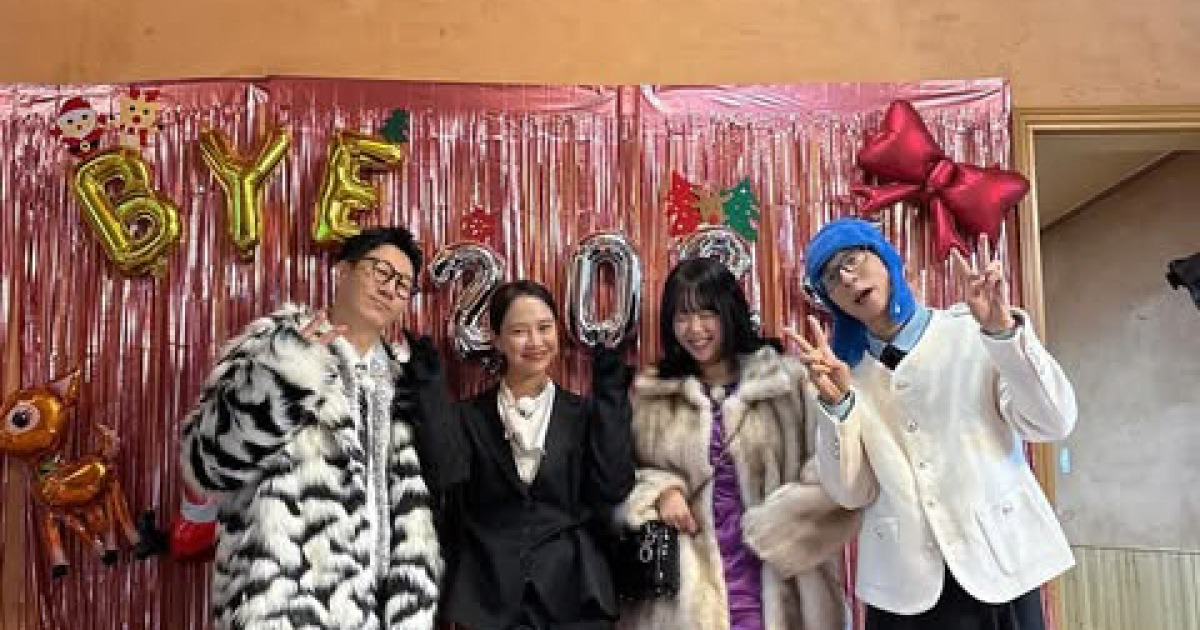 [SCin스타] 지예은, 비박 신고식부터 화려한 SNS 사진까지 '런닝맨' 활력소 등극