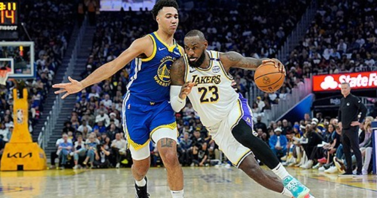 [NBA] '르브론 31점+리브스 트리플더블·결승포' LAL, X-마스에서 극적으로 웃었다…커리 폭발한 GSW 제압