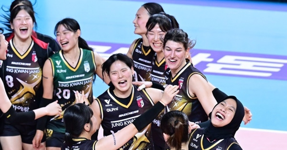 정관장 미쳤다, 승승승승승승→페퍼&IBK 잡으면 구단 역사 소환…대진운도 따른다, 한 세트 24점 괴물 있을 때도 못한 10연승 가능한가