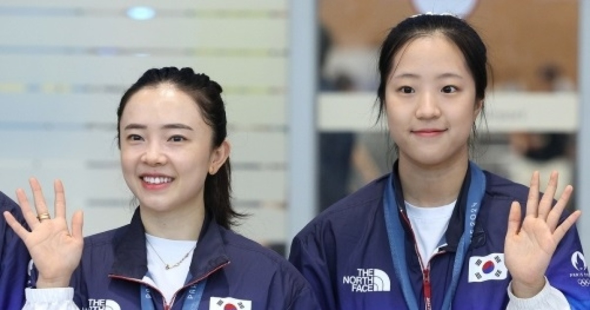 태극마크 반납하고 중국 가더니…‘신유빈과 환상콤비 전지희 근황