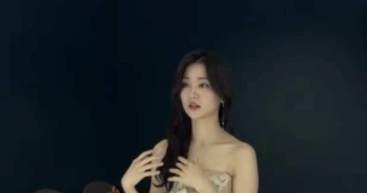 박하선, 푹 파인 쇄골 눈길.."45kg다운 드레스 자태" [★SHOT!]