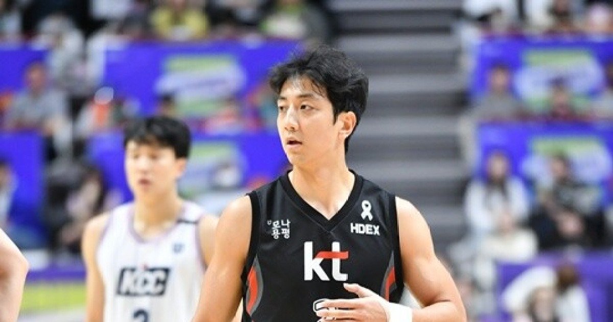 [BK 리뷰] ‘허훈이 돌아왔다!’ KT, KCC 제압 … 연고지 이전 후 ‘새해 첫 날 경기 전승’