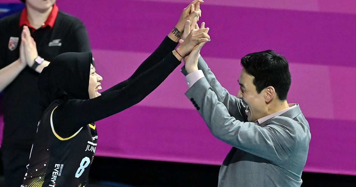 '8연승' 정관장 상승세 이끈 메가, 여자부 3R MVP…남자부는 비예나