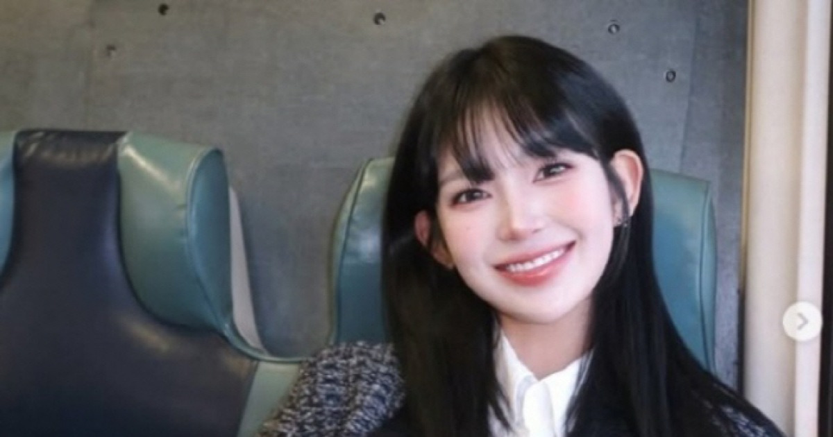 [SCin스타] "DNA 무섭네" 49kg 감량한 故 최진실 딸 최준희. 엄마 똑 닮은 미모 화제