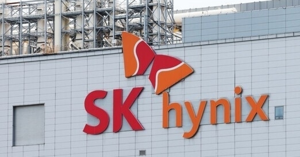 SK하이닉스, HBM3E 16단 샘플 등 AI 메모리 제품 총망라