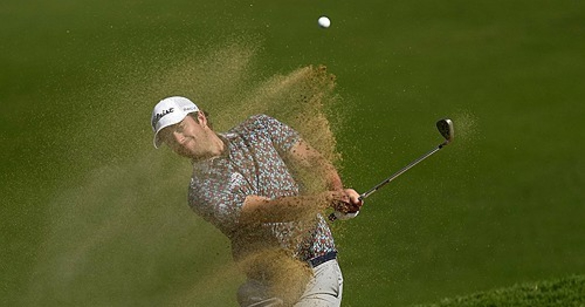 APTOPIX The Sentry Golf