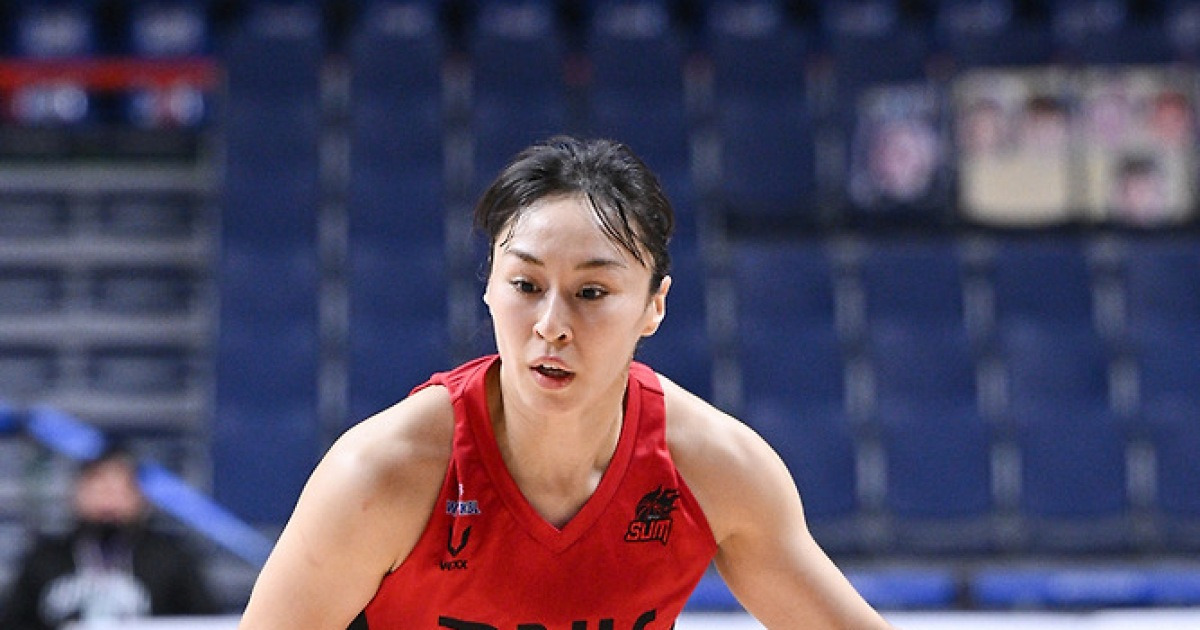 ‘득점·스틸 1위→BNK도 선두 질주’ 김소니아, 3R MVP 선정…MIP는 우리은행 이명관