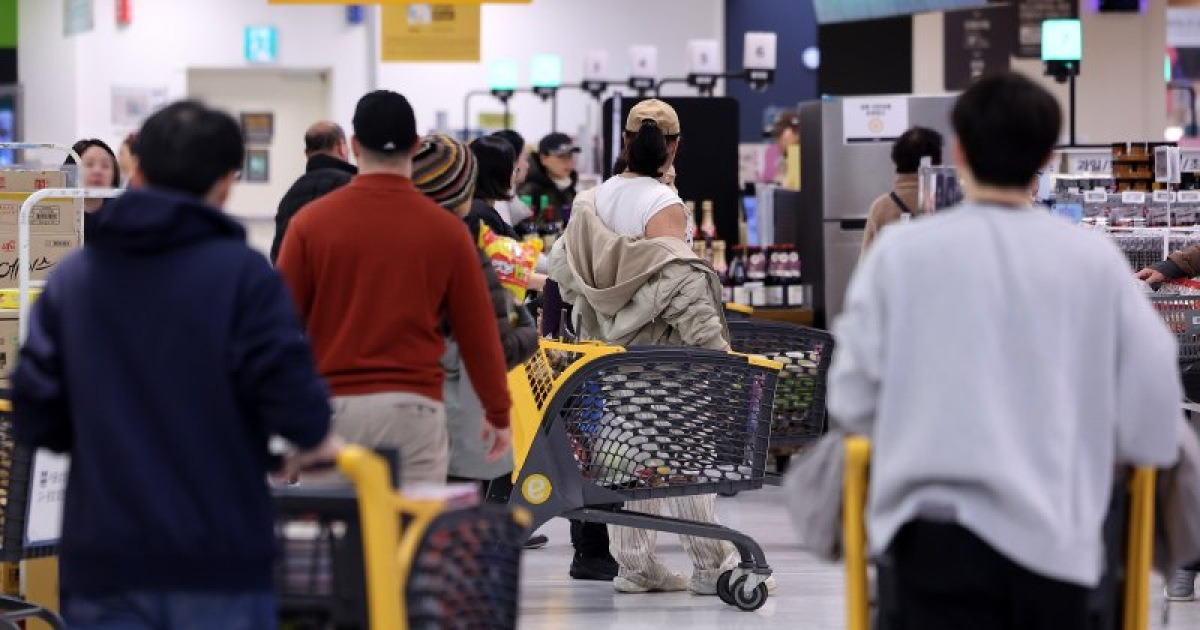 푸른 뱀의 해, 소비 트렌드는 'S.N.A.K.E'