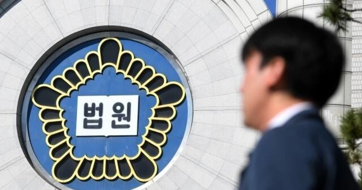 롤스로이스 운전자 마약 처방 의사 2심 징역 16년…1년 감형