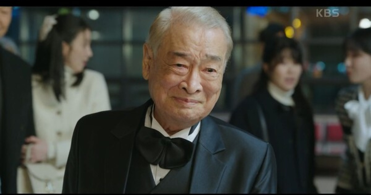 KBS 이순재 연기대상 화제…"OTT 아닌 KBS만의 길 가는 계기 돼야"