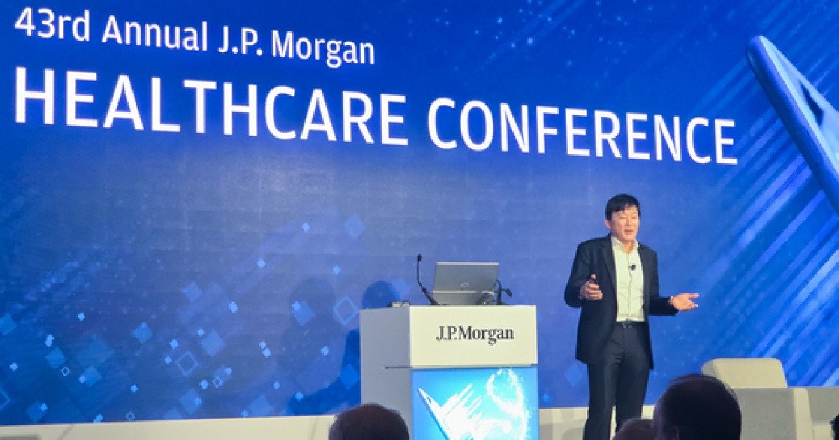 K바이오, CDMO 제패할까…‘초격차’ 삼성바이오로직스, ‘도전장’ 셀트리온