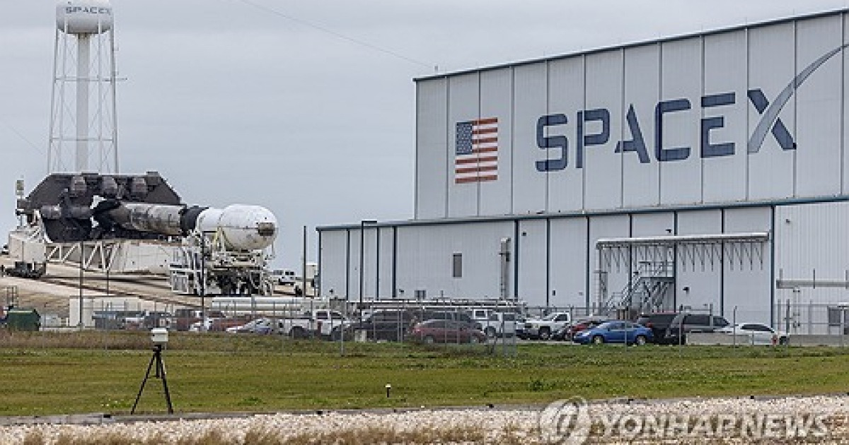 USA NASA SPACEX SPACE PROGRAMS