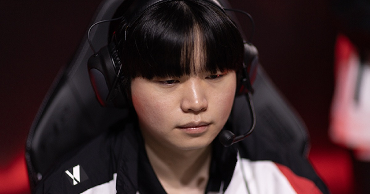 [LCK]] 커즈-비디디 다시 손잡은 KT, BNK 잡고 승리