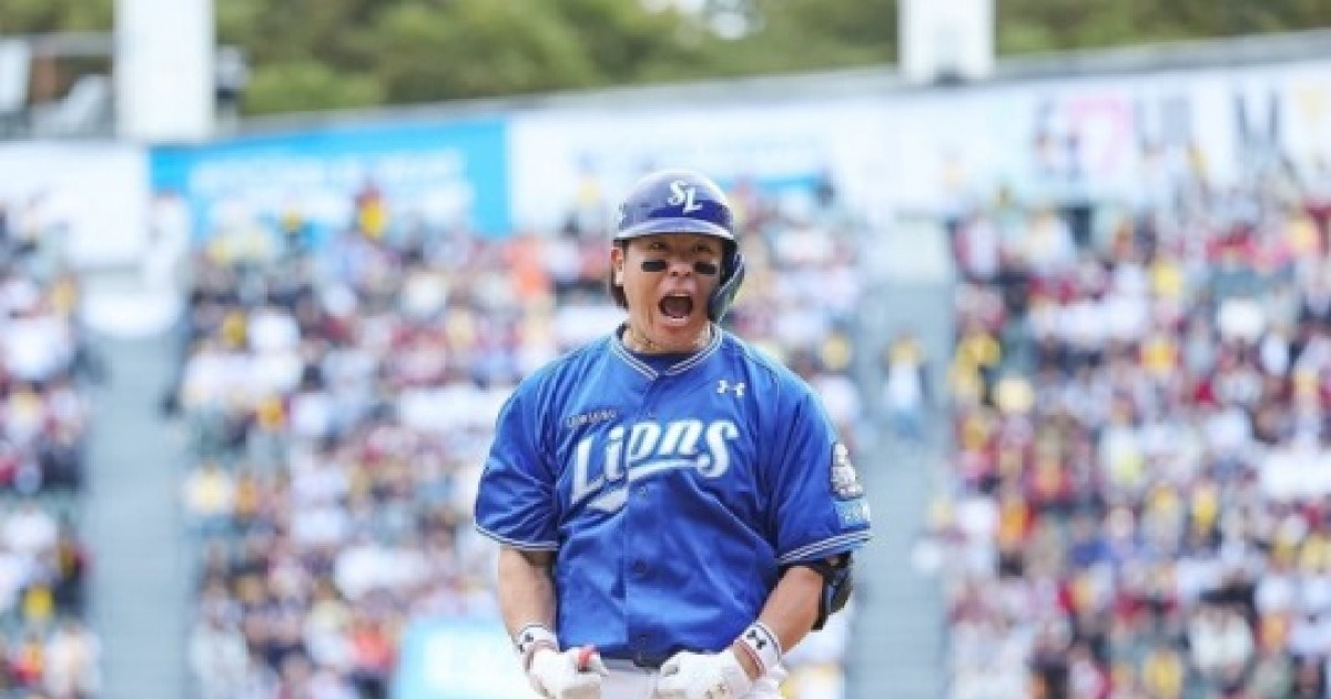 강민호, KBO 첫 '4차 FA' 도전..."후배들 위해 선례 만들겠다"