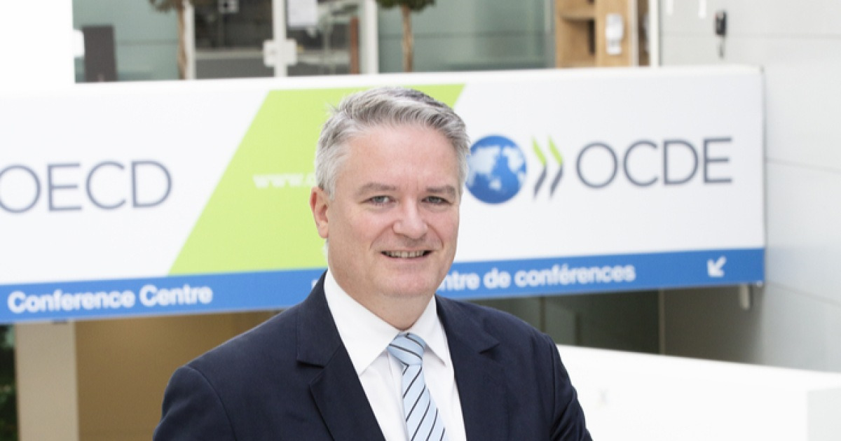 규제 풀고 ‘서열대로 보상’ 버려야…OECD 수장, 한국 노동생산성에 일침