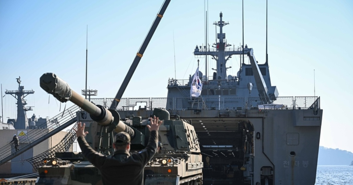 K2 전차와 K9 자주포 등, UAE군과 현지 연합훈련…방산 수출 지원 성격