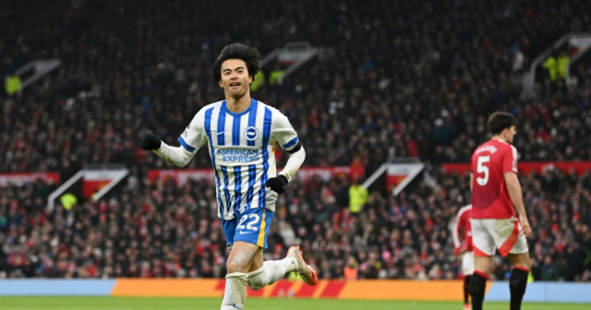 '맨유 수비가 엉망진창이었다'…'1골 1AS 맹활약' 일본 선수 EPL 신기록 작성