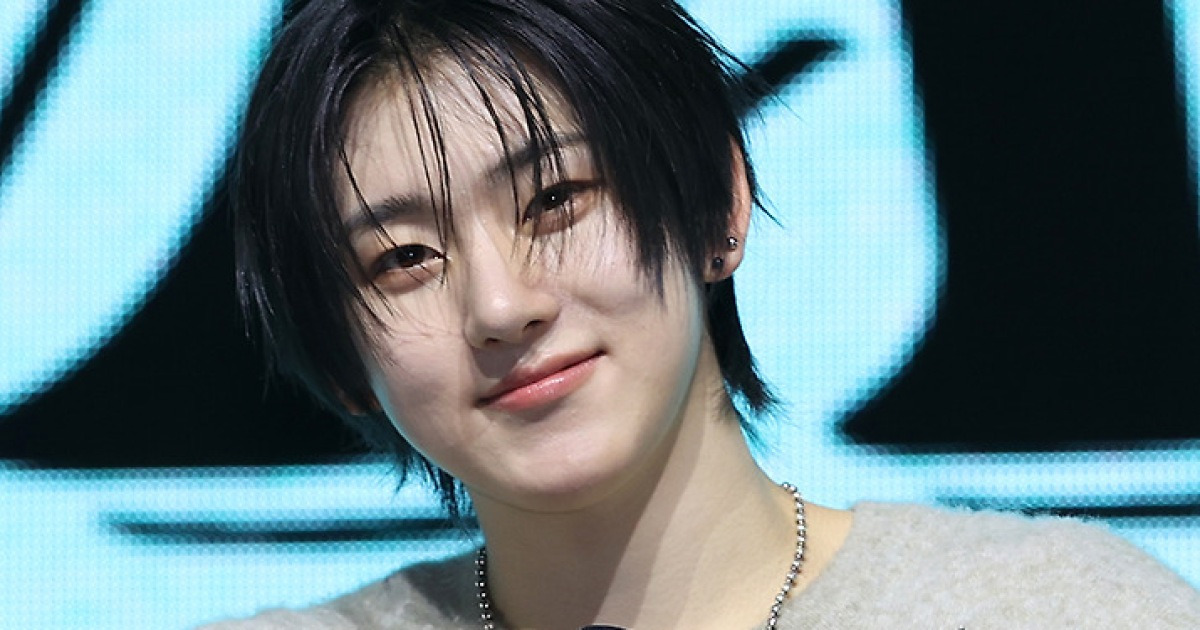 킥플립 계훈, JYP 10년 연습생 끝 데뷔 "이 순간 오기만 기다려…너무 계훈해"