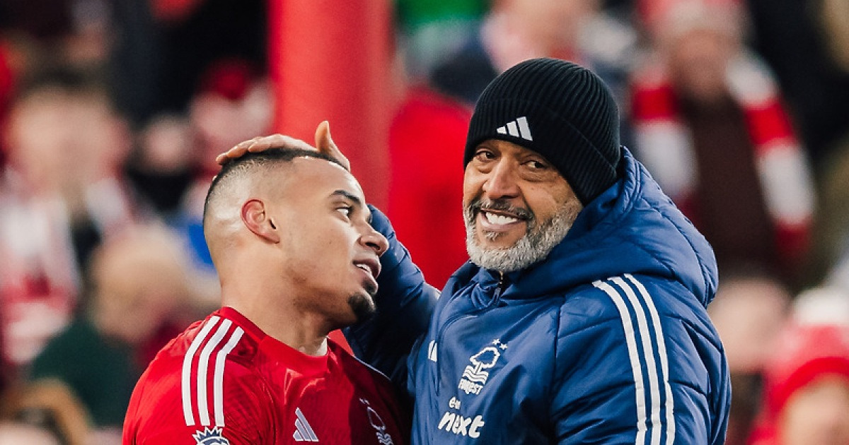 토트넘 처참히 무너진 날, 경질됐던 감독은 '파죽의 9G 무패'! EPL 최대 이변 계속... 노팅엄, 사우스햄튼 3-2 격파