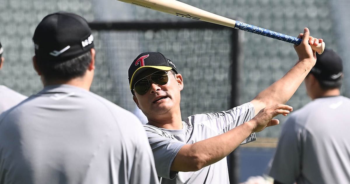 '바람의 아들' 이종범 1루 주루 및 외야수비담당+레전드 박경수 QC 코치…KT 2025시즌 코치진 구성 완료 [공식발표]