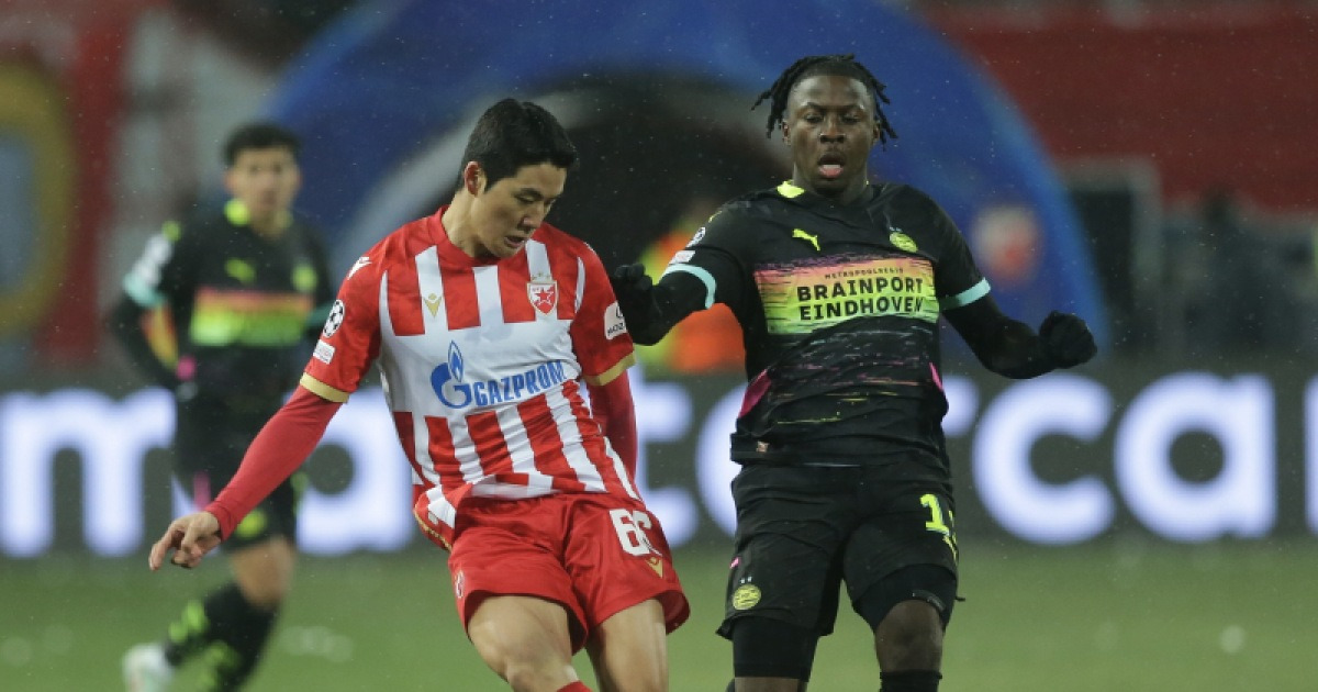 설영우 71분·상대 퇴장에도…즈베즈다 UCL 16강 물거품, PSV에 2-3 석패