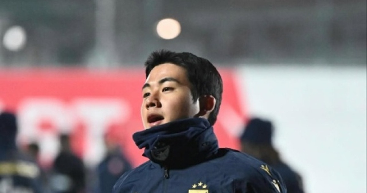 '짧은 머리' 설영우 71분 활약, 즈베즈다 대추격에도 UCL 16강 좌절... PSV에 2-3 석패