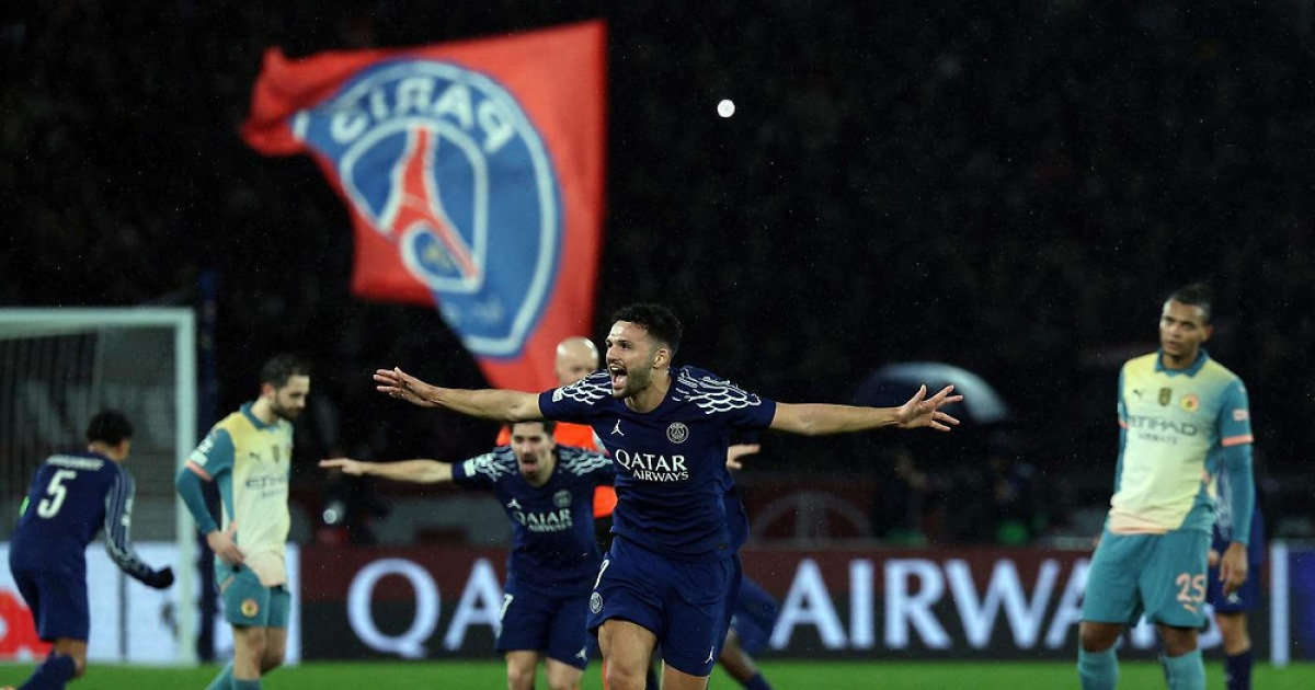 '이강인 45분' PSG, 맨시티 4-2 제압…UCL 16강 희망 이어간다