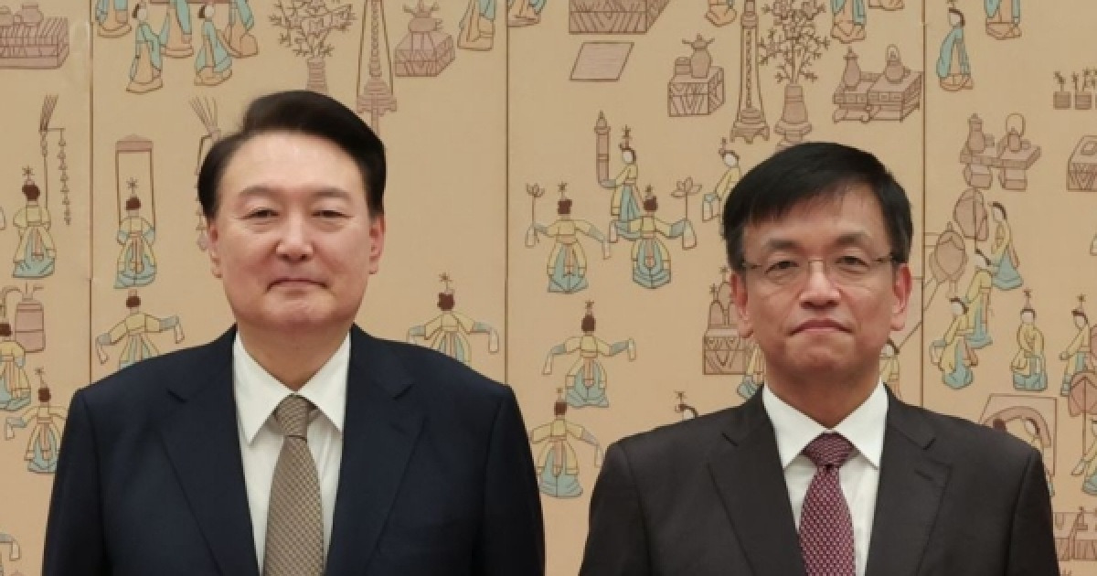 EBS·KBS 내부, 최상목에 "내란 일당" "거부권 놀이"