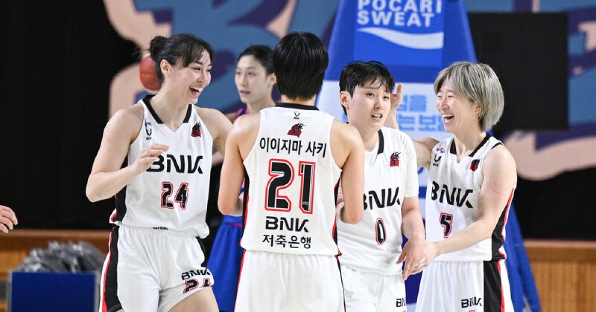 [BK 프리뷰] '승차 한 경기' 1위 BNK와 2위 우리은행, 부산에서 5라운드 진검승부