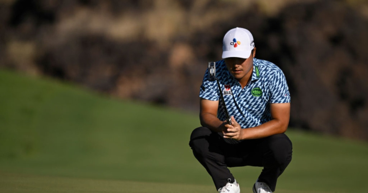 이경훈, PGA 파머스 인슈어런스 오픈 3R 공동 4위…선두와 4타 차