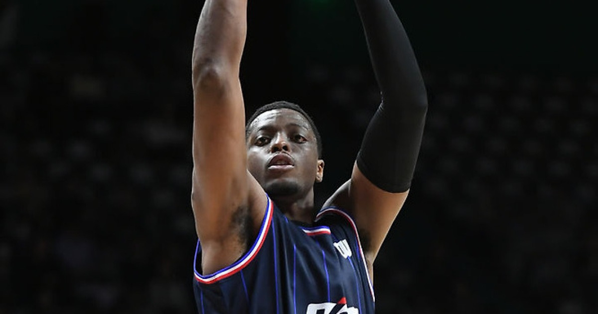 프로농구 KCC, SK 11연승 저지…가스공사는 소노 제압(종합)