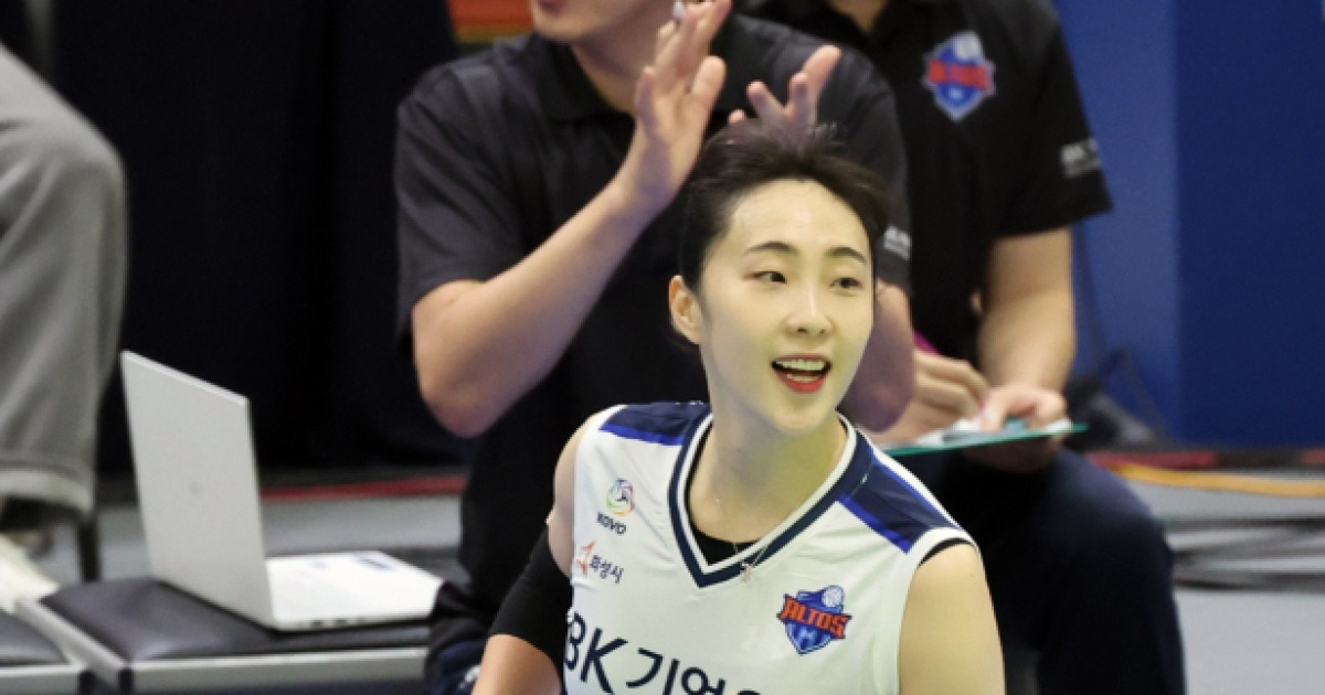 "다시 악착같이" 황민경 18점 IBK 7연패 탈출…남자부 KB손해보험 3연승 질주