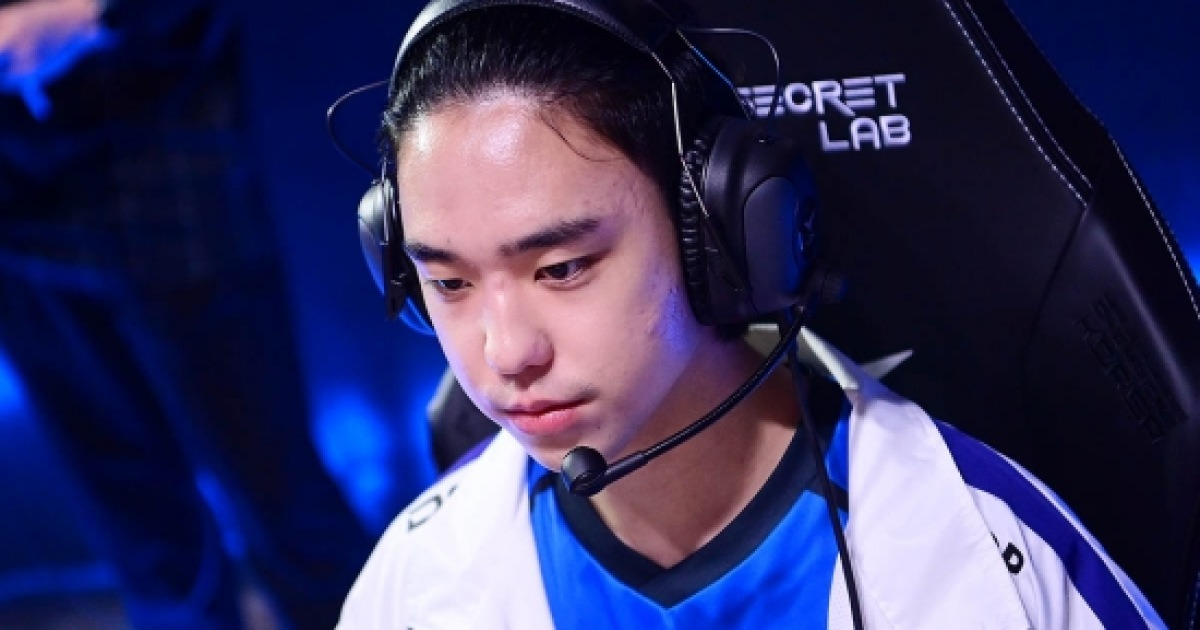 미드 5밴 전략 적중한 DNF, KT 압도하며 1세트 승리…세트스코어 1대0 (LCK 컵)