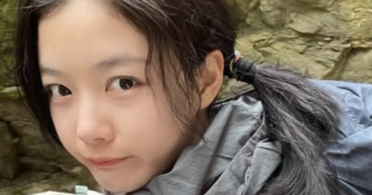 [SCin스타] 김유정, ‘친애하는 X’ 앞두고 힐링 여행…산티아고 순례길 완주