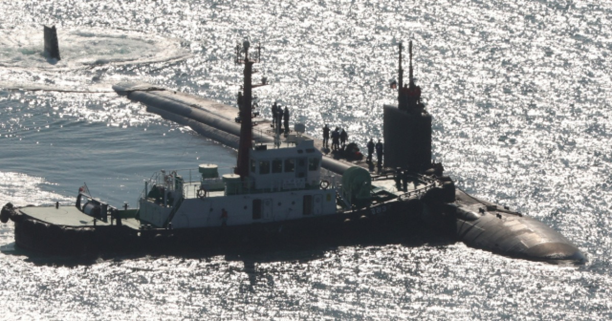 美 공격용 핵잠수함(SSN) ‘알렉산드리아함’, 부산작전기지 입항