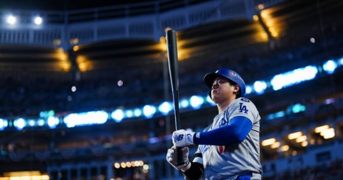 '투수로 153km+타자로 45홈런' 日 이도류 유망주 "오타니는 구름 위의 존재, 쫓아가서 넘어서고 싶다"