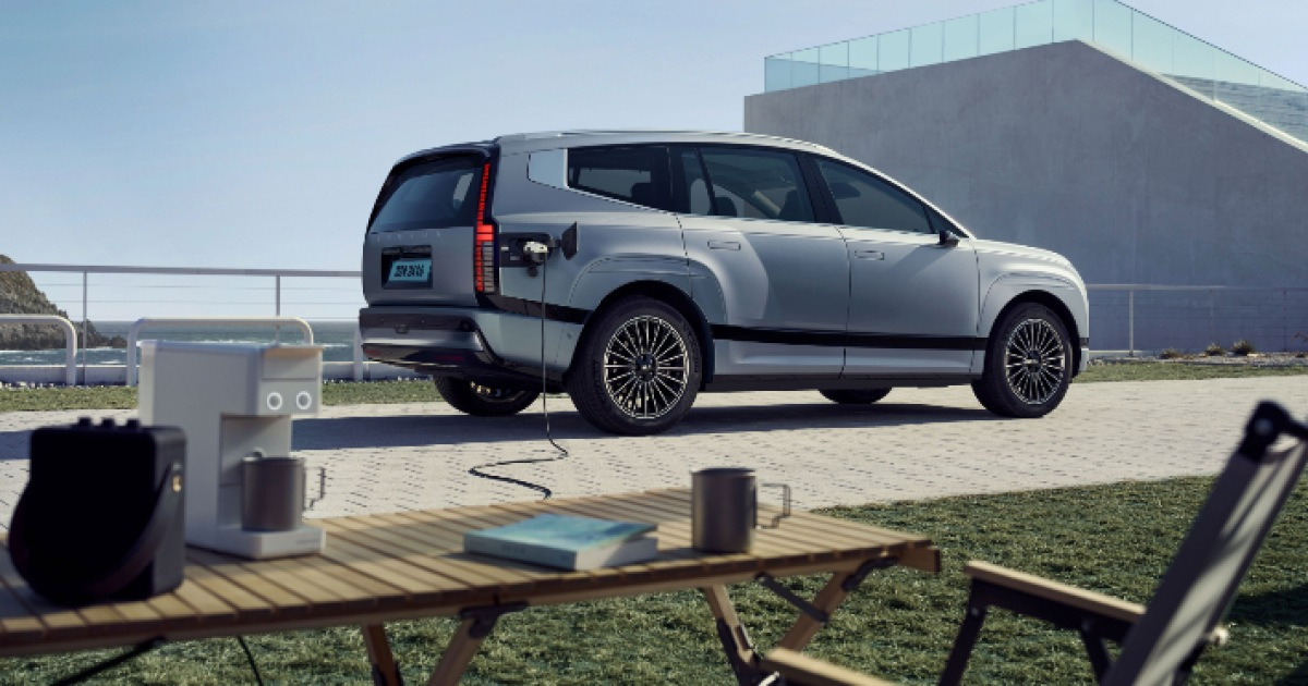 현대차 전기 SUV 아이오닉9 출시…6천만 원대 532km 주행