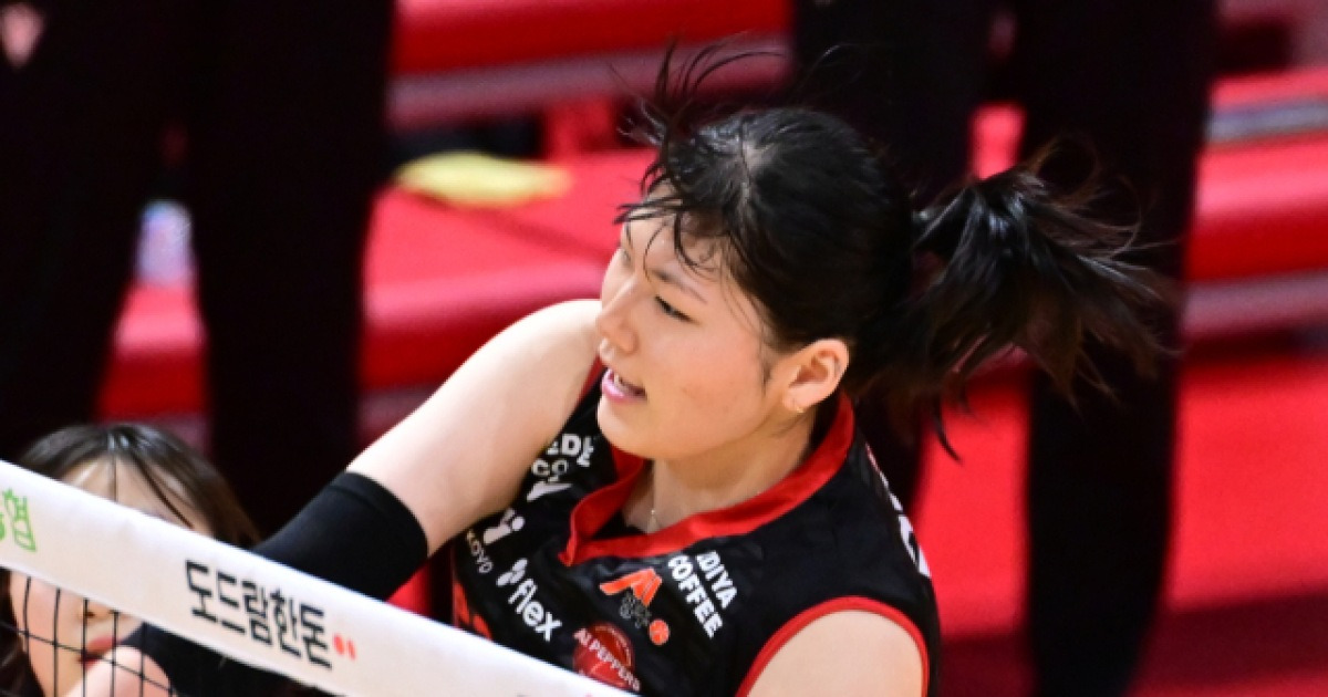 194cm 잠재력 보고 1순위로 뽑았는데…몽골 출신 귀화선수 13개월 만에 또 수술, 감독도 안타깝다 "마음이 아프다"