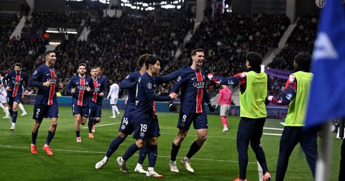 '역시 황금 왼발!' 이강인, 택배 코너킥→결승골 기점 역할...PSG, 툴루즈 1-0 꺾고 리그 '22G 무패' 질주