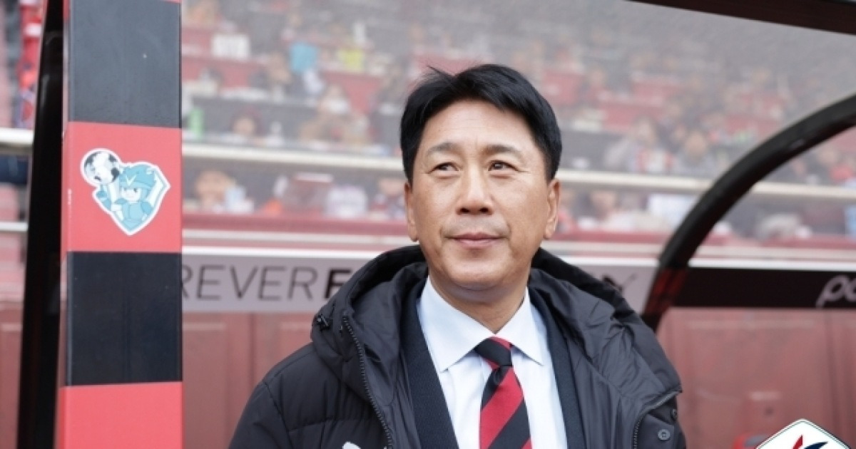 벼랑 끝에 선 포항, 자력으로 'ACLE 16강 진출' 노린다...박태하 감독 "더 이상 물러설 곳이 없다"