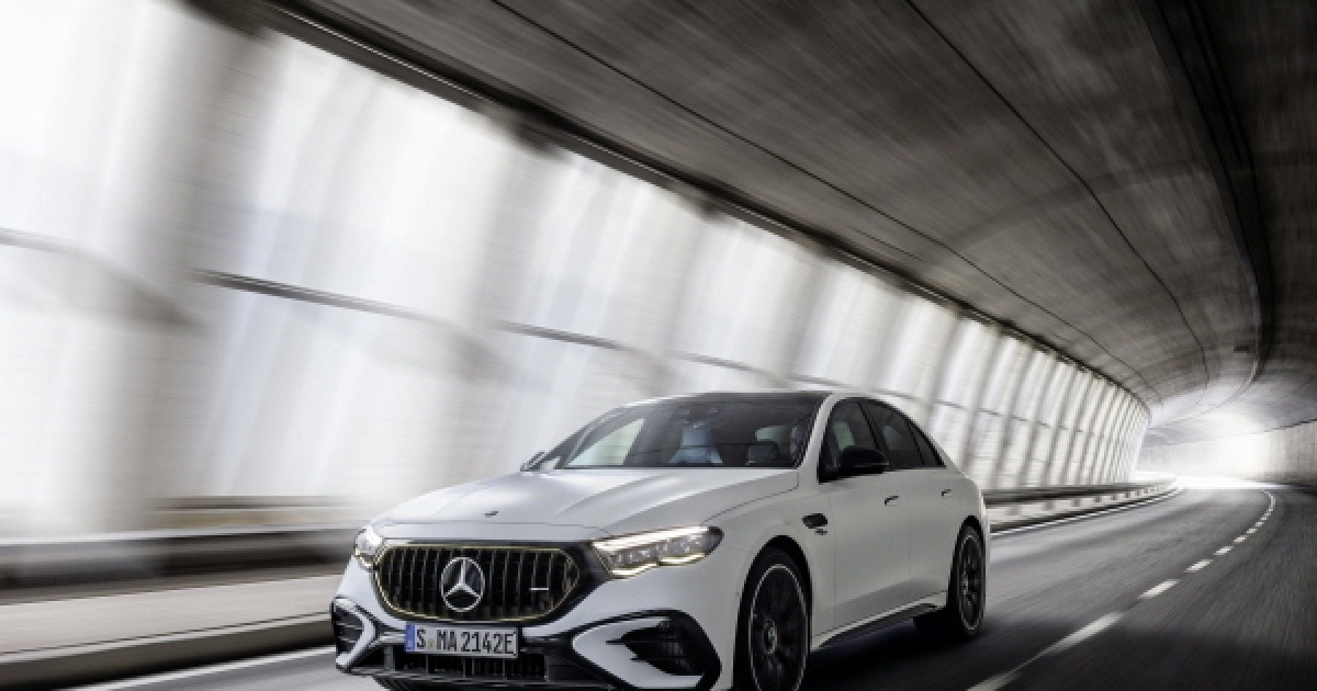 벤츠, 고성능 E클래스 PHEV ‘AMG E53’ 1억3860만원에 韓 출시