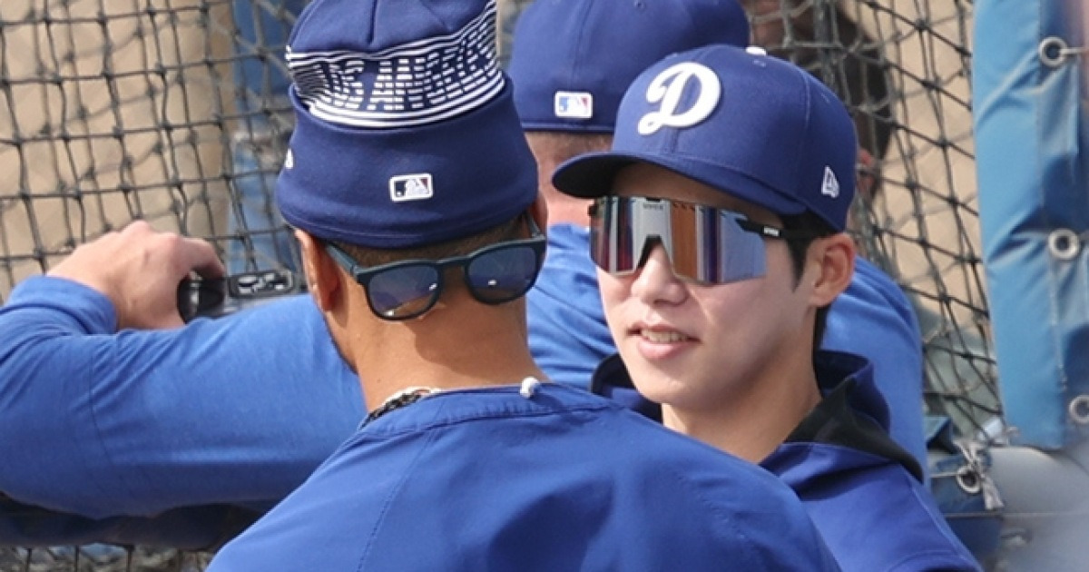 '이게 WS 우승팀 위엄인가' KBO 3할타자 '8년 고민' 단번에 꿰뚫어 봤다, 김혜성도 경탄 "내 문제점 정확히 나왔다" [글렌데일 현장]