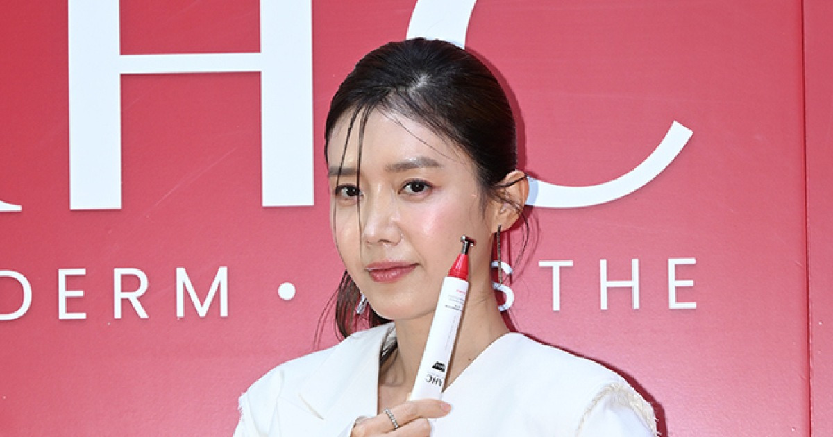 채정안, 47세 맞아? 172cm·48kg 마네킹 비율 올 화이트룩