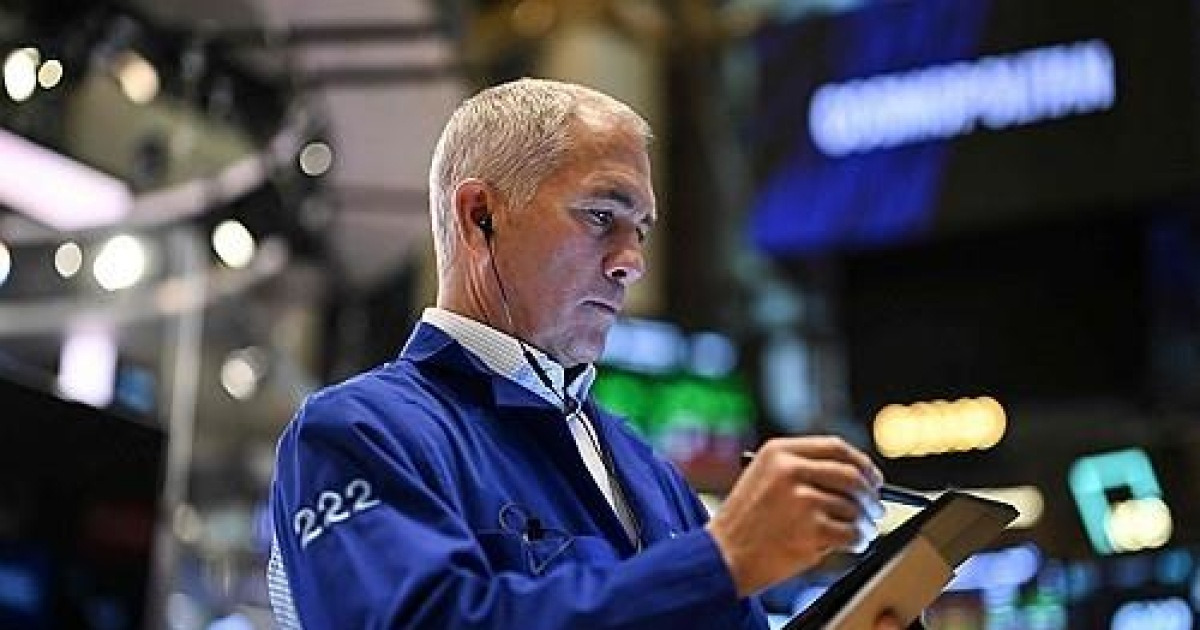 뉴욕증시, 신규 관세 영향 분석·FOMC 의사록 대기…하락 출발