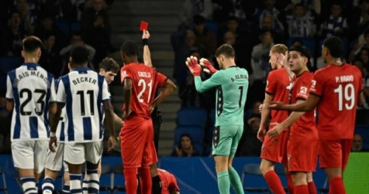 이한범 결장 미트윌란, 레알 소시에다드에 완패...UEL 16강 좌절