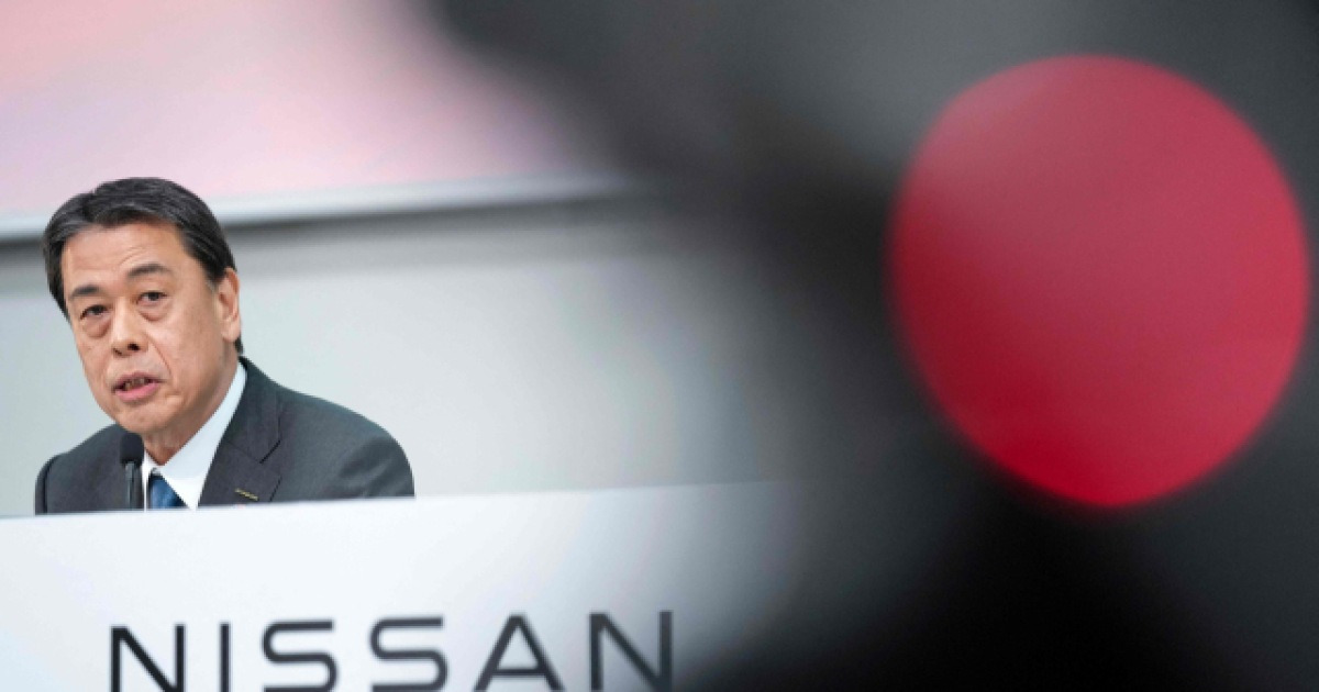 7500억 적자에 'CEO 교체설' 나오는 닛산···혼다와 합병 논의 재개하나 [글로벌 왓]