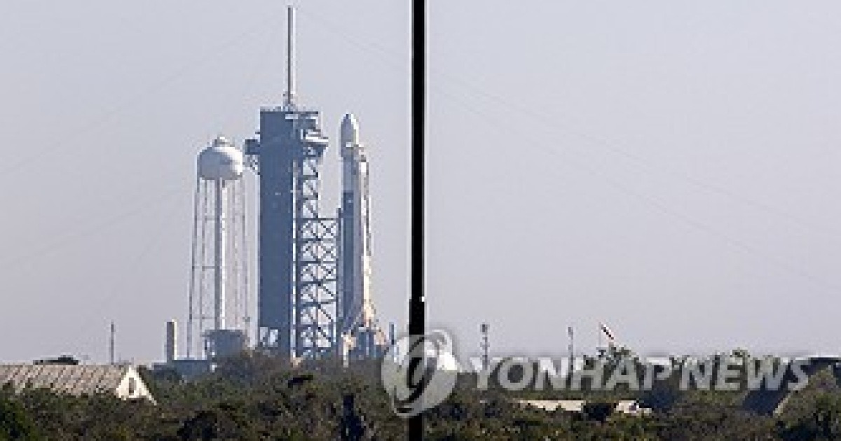 USA NASA SPACE X LAUNCH