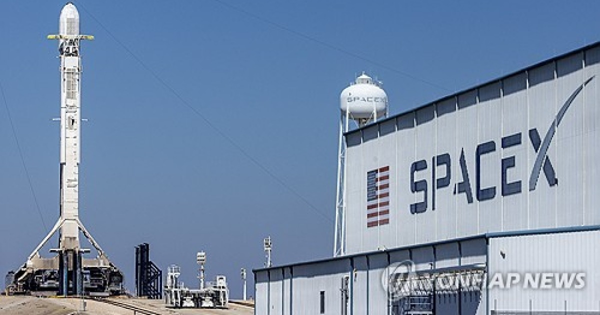 USA NASA SPACE X LAUNCH