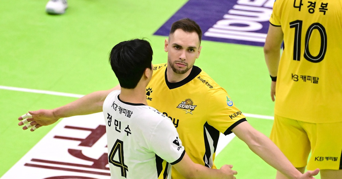 창단 첫 9연승 이끈 KB손해보험 비예나 “우리팀 꾸준한 경기력 보이고 있어…5R MVP도 동료들 덕분”[스경X현장]